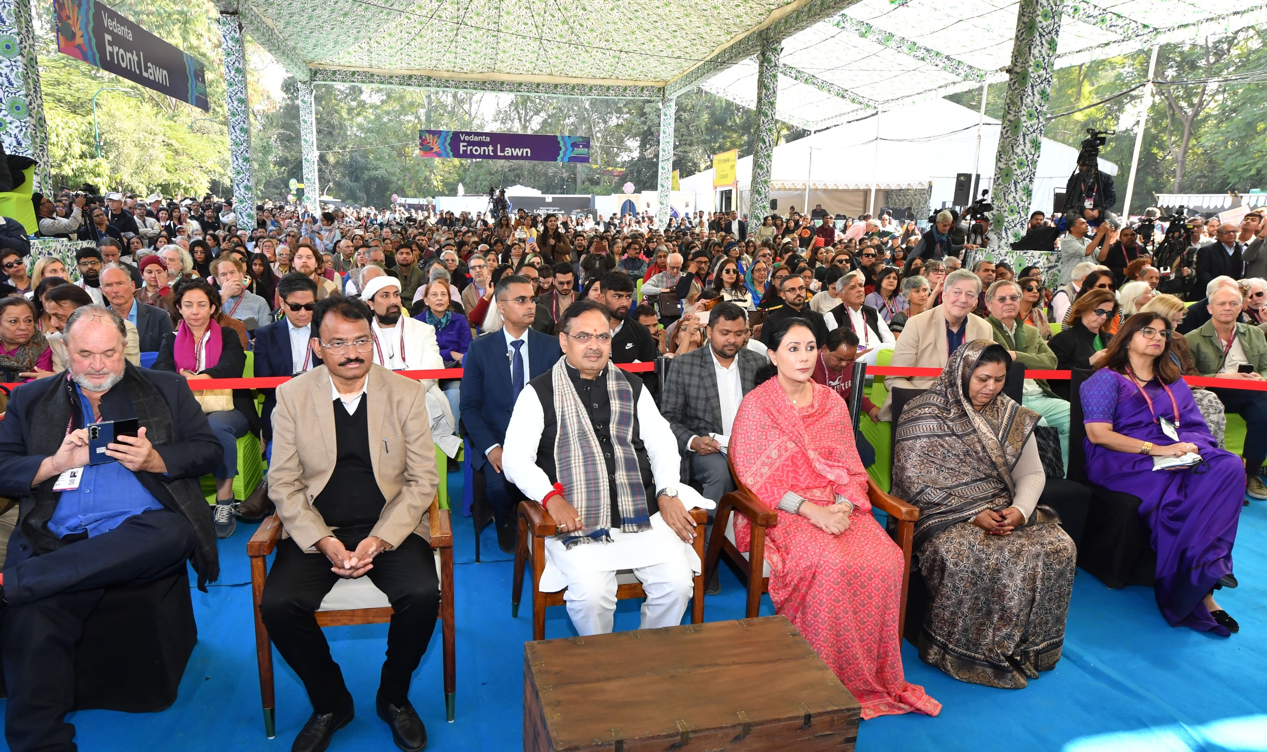 पहली बार किसी असैन्य क्षेत्र में हुआ सेना दिवस परेड का भव्य आयोजन