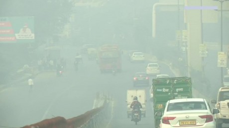 Due to poisonous winds, entire NCR including Delhi became a gas chamber.