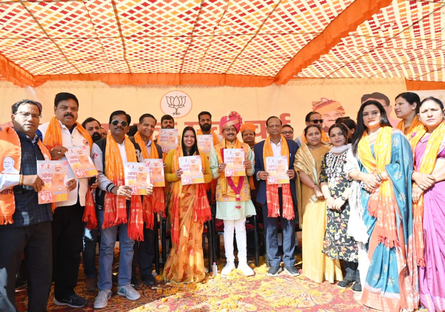 'Civil Lines is moving ahead on the path shown by Modi', said MLA Gopal ...